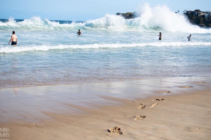 Australian Beach Rules - 9 tips on hitting the beach like a local