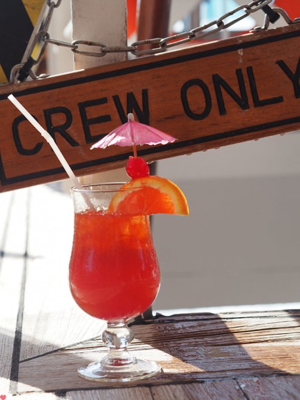 Castaway cocktail – what to drink on an expedition – Mr and Mrs ...