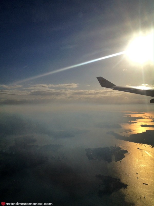 How to take photos from a plane windowMr and Mrs Romance
