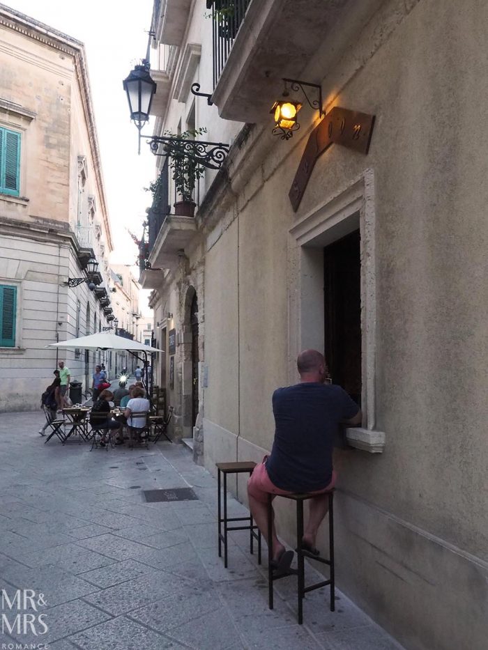 Where to drink in Lecce, Italy – Mr and Mrs RomanceMr and Mrs Romance