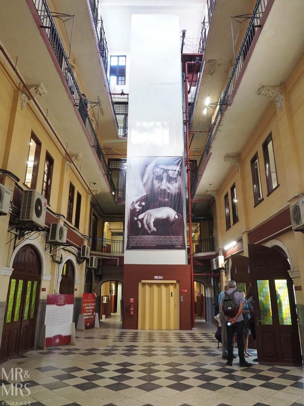 What really happens on a Cuban cigar factory tour? – MMR