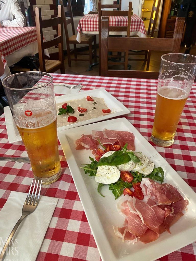 Where And What To Eat And Drink In Budapest, HungaryMr and Mrs Romance